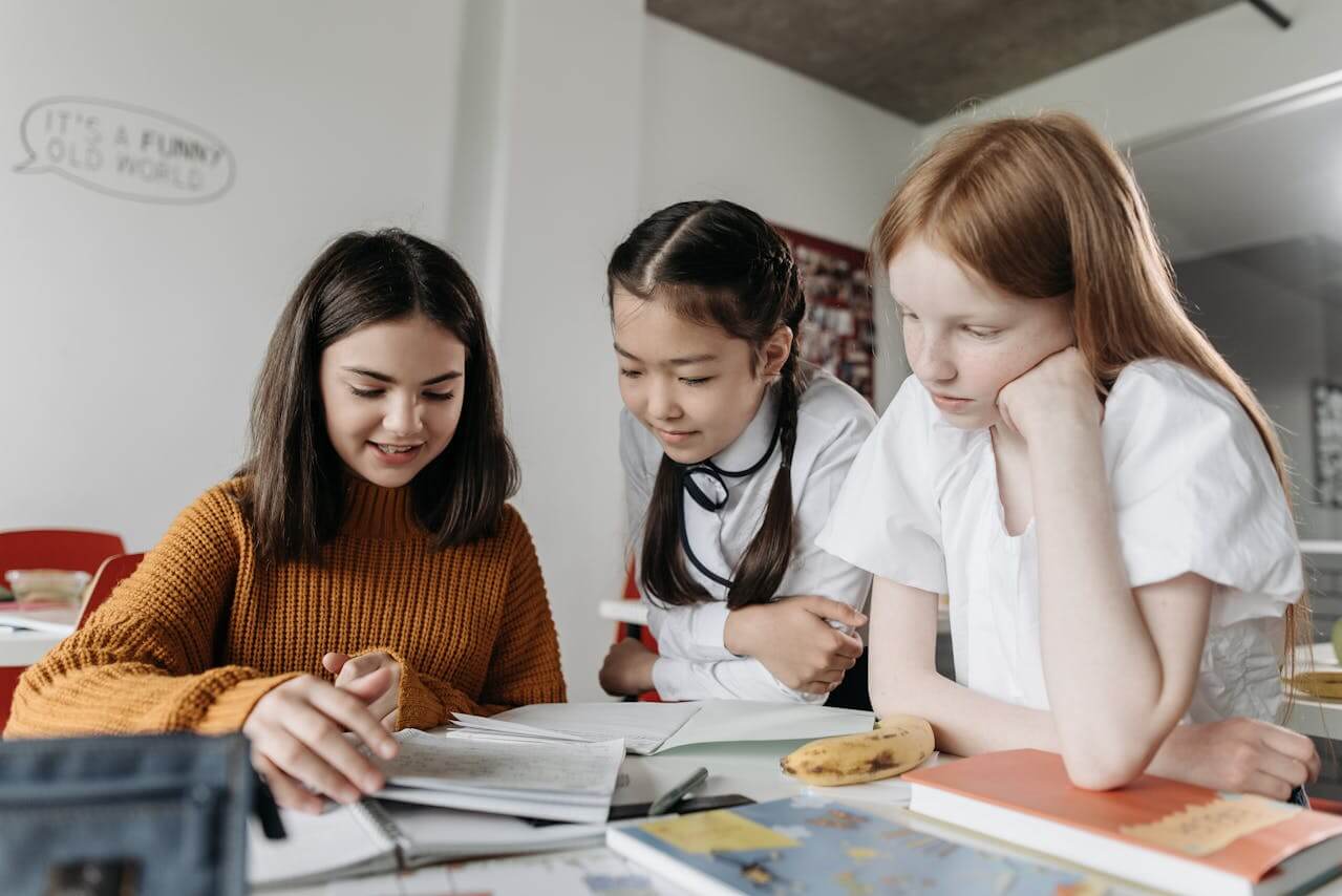 How to Teach Context Clues to Your Child: Best Strategies