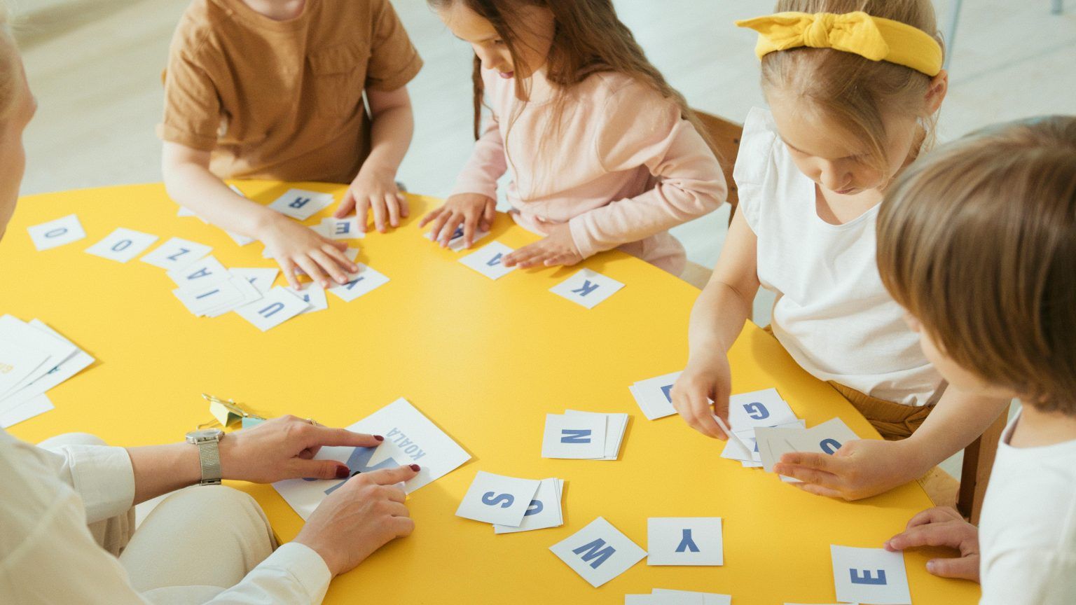 How to Help Kids with Spelling: A Simple Guide for Parents